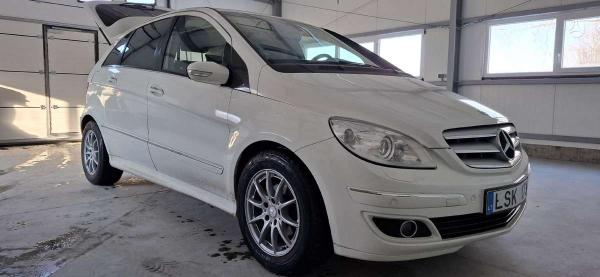 White Mercedes-Benz b-170 2008 in Marijampole, with an engine capacity of 1.70 L and mileage of 214 thousand km for 2300 €, photo 1 on AUTOMOTO.COM.LV