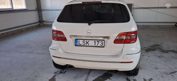 White Mercedes-Benz b-170 2008 in Marijampole, with an engine capacity of 1.70 L and mileage of 214 thousand km for 2300 €, photo 5 on AUTOMOTO.COM.LV