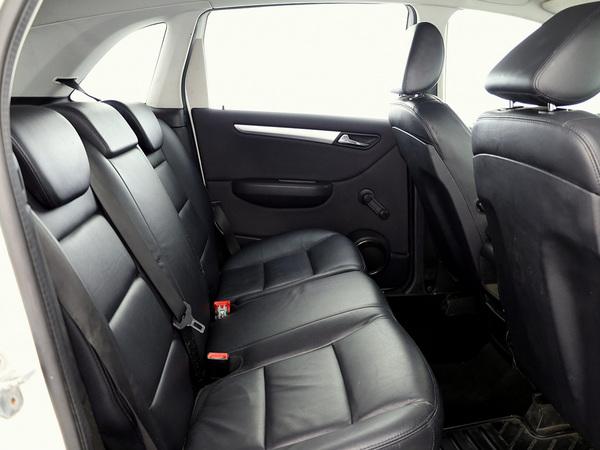 Balts Mercedes-Benz b-170 2009 Tallina, ar dzinēja tilpumu 2.00 L un nobraukumu 377 tūkst. km par 799 €, foto 7 vietnē AUTOMOTO.COM.LV