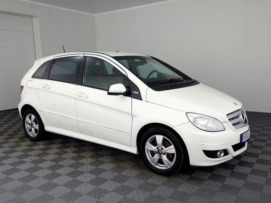 Balts Mercedes-Benz b-170 2009 Tallina, ar dzinēja tilpumu 2.00 L un nobraukumu 377 tūkst. km par 799 €, foto 1 vietnē AUTOMOTO.COM.LV