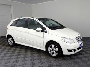 Balts Mercedes-Benz b-170 2009 Tallina, ar dzinēja tilpumu 2.00 L un nobraukumu 377 tūkst. km par 799 €, foto 9 vietnē AUTOMOTO.COM.LV