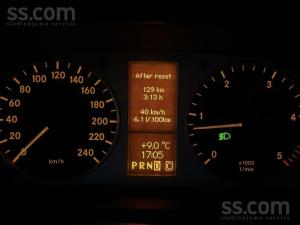 Black Mercedes-Benz B 180 2005 in Riga, with an engine capacity of 2.00 L and mileage of 323 thousand km for 1600 €, photo 6 on AUTOMOTO.COM.LV