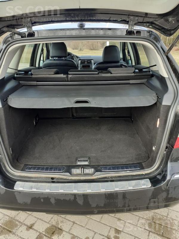 Black Mercedes-Benz B 180 2006 in Liepaja, with an engine capacity of 1.90 L and mileage of 274 thousand km for 1800 €, photo 4 on AUTOMOTO.COM.LV