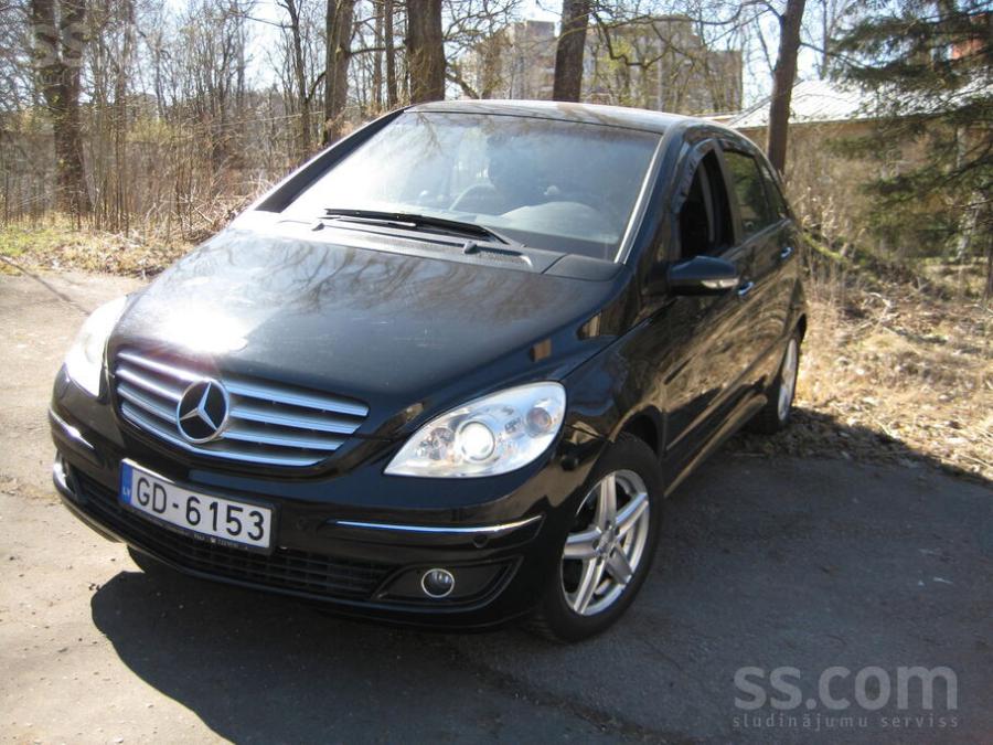 Black Mercedes-Benz B 180 2006 in Riga, with an engine capacity of 2.00 L and mileage of 305 thousand km for 2500 €, photo 3 on AUTOMOTO.COM.LV