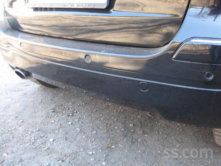 Black Mercedes-Benz B 180 2006 in Riga, with an engine capacity of 2.00 L and mileage of 305 thousand km for 2500 €, photo 8 on AUTOMOTO.COM.LV