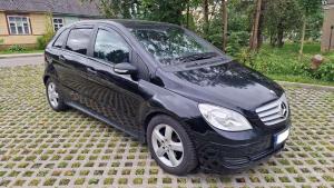 Black Mercedes-Benz B 180 2006 in Vilnius, with an engine capacity of 1.99 L and mileage of 270 thousand km for 1050 €, photo  on AUTOMOTO.COM.LV