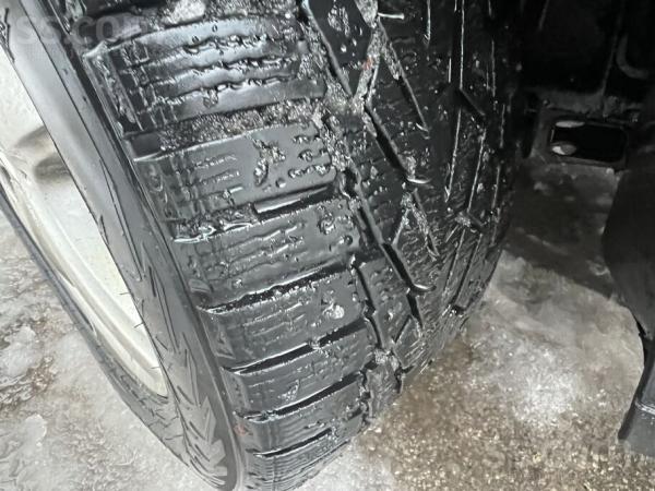 Black Mercedes-Benz B 180 2007 in Riga, with an engine capacity of 2.00 L and mileage of 335 thousand km for 1300 €, photo 11 on AUTOMOTO.COM.LV