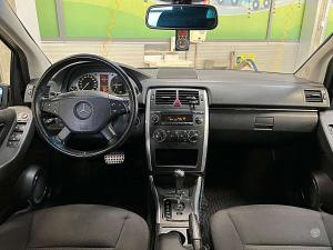 Melns Mercedes-Benz B 180 2007 Viļņa, ar dzinēja tilpumu 2.00 L un nobraukumu 320 tūkst. km par 2750 €, foto 16 vietnē AUTOMOTO.COM.LV
