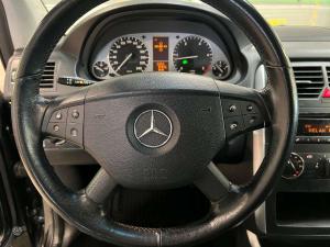 Melns Mercedes-Benz B 180 2007 Viļņa, ar dzinēja tilpumu 2.00 L un nobraukumu 320 tūkst. km par 2750 €, foto 25 vietnē AUTOMOTO.COM.LV