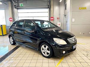 Melns Mercedes-Benz B 180 2007 Viļņa, ar dzinēja tilpumu 2.00 L un nobraukumu 320 tūkst. km par 2900 €, foto  vietnē AUTOMOTO.COM.LV