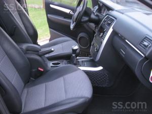 Black Mercedes-Benz B 180 2007 in Jekabpils, with an engine capacity of 2.00 L and mileage of 253 thousand km for 3499 €, photo 10 on AUTOMOTO.COM.LV
