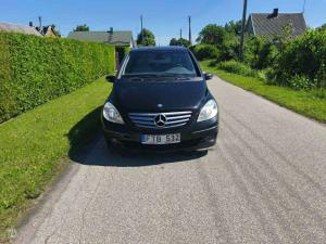 Black Mercedes-Benz B 180 2007 in Kedainiai, with an engine capacity of 2.00 L and mileage of 224 thousand km for 1849 €, photo  on AUTOMOTO.COM.LV