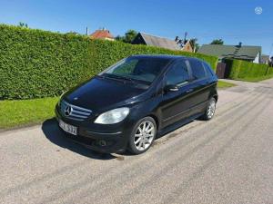 Black Mercedes-Benz B 180 2007 in Kedainiai, with an engine capacity of 2.00 L and mileage of 224 thousand km for 1849 €, photo 3 on AUTOMOTO.COM.LV