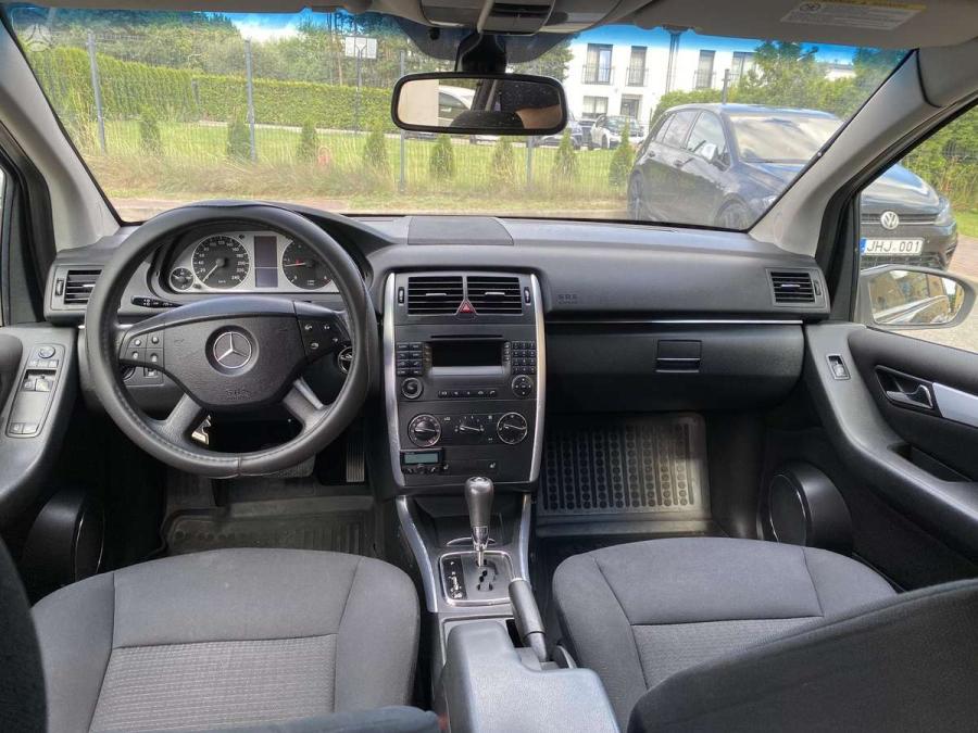Black Mercedes-Benz B 180 2007 in Vilnius, with an engine capacity of 1.99 L and mileage of 393 thousand km for 1850 €, photo 11 on AUTOMOTO.COM.LV