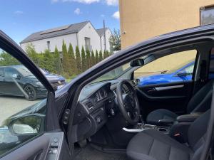 Black Mercedes-Benz B 180 2007 in Vilnius, with an engine capacity of 1.99 L and mileage of 393 thousand km for 1850 €, photo 12 on AUTOMOTO.COM.LV
