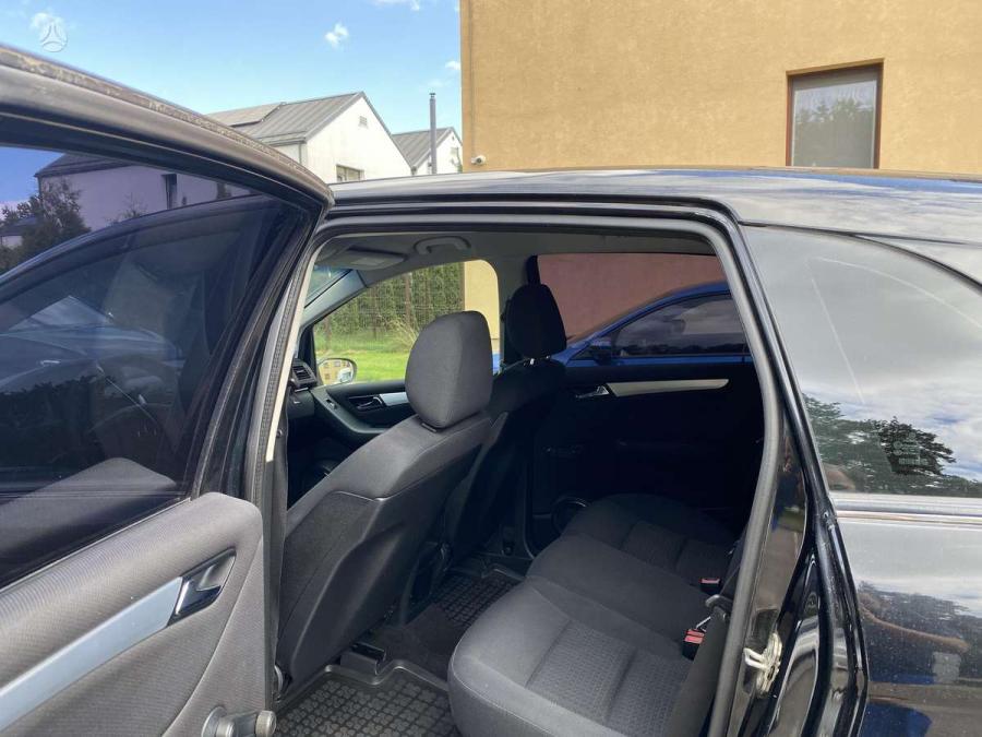 Black Mercedes-Benz B 180 2007 in Vilnius, with an engine capacity of 1.99 L and mileage of 393 thousand km for 1850 €, photo 13 on AUTOMOTO.COM.LV