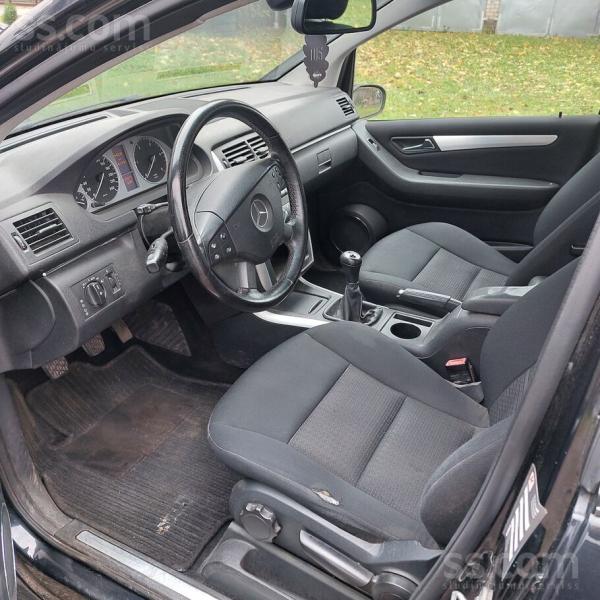 Melns Mercedes-Benz B 180 2007 Rīga, ar dzinēja tilpumu 2.00 L un nobraukumu 242 tūkst. km par 1950 €, foto 8 vietnē AUTOMOTO.COM.LV