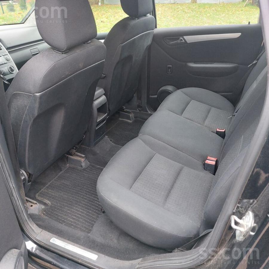 Melns Mercedes-Benz B 180 2007 Rīga, ar dzinēja tilpumu 2.00 L un nobraukumu 242 tūkst. km par 1950 €, foto 9 vietnē AUTOMOTO.COM.LV