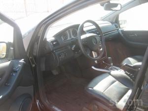Black Mercedes-Benz B 180 2008 in Riga, with an engine capacity of 2.00 L and mileage of 179 thousand km for 2800 €, photo 8 on AUTOMOTO.COM.LV
