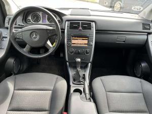 Black Mercedes-Benz B 180 2008 in Vilnius, with an engine capacity of 1.80 L and mileage of 360 thousand km for 1850 €, photo 9 on AUTOMOTO.COM.LV