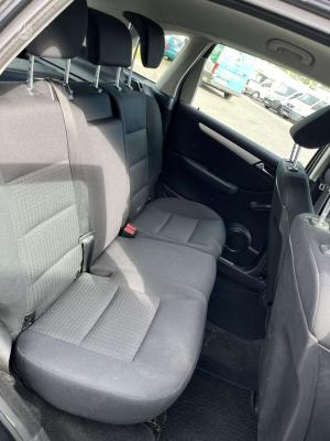 Black Mercedes-Benz B 180 2008 in Vilnius, with an engine capacity of 1.80 L and mileage of 360 thousand km for 1850 €, photo 15 on AUTOMOTO.COM.LV