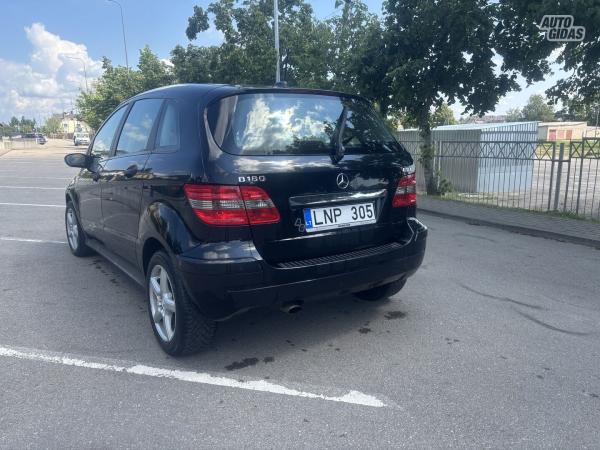 Melns Mercedes-Benz B 180 2008 Telšiai, ar dzinēja tilpumu 1.80 L un nobraukumu 142 tūkst. km par 2100 €, foto 4 vietnē AUTOMOTO.COM.LV