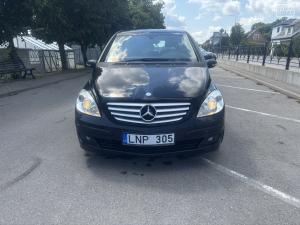 Melns Mercedes-Benz B 180 2008 Telšiai, ar dzinēja tilpumu 1.80 L un nobraukumu 142 tūkst. km par 2100 €, foto 7 vietnē AUTOMOTO.COM.LV
