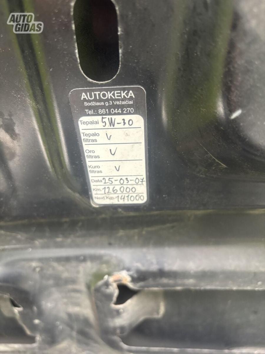 Melns Mercedes-Benz B 180 2008 Telšiai, ar dzinēja tilpumu 1.80 L un nobraukumu 142 tūkst. km par 2100 €, foto 16 vietnē AUTOMOTO.COM.LV
