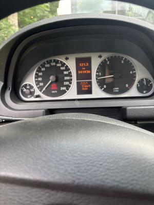 Melns Mercedes-Benz B 180 2008 Telšiai, ar dzinēja tilpumu 1.80 L un nobraukumu 142 tūkst. km par 2100 €, foto 14 vietnē AUTOMOTO.COM.LV