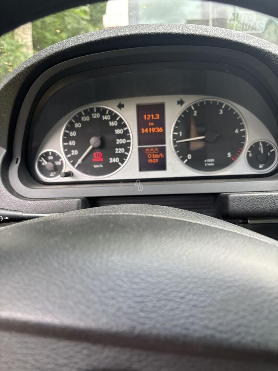 Melns Mercedes-Benz B 180 2008 Telšiai, ar dzinēja tilpumu 1.80 L un nobraukumu 142 tūkst. km par 2100 €, foto 14 vietnē AUTOMOTO.COM.LV