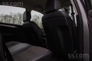 Black Mercedes-Benz B 180 2009 in Jelgava, with an engine capacity of 2.00 L and mileage of 275 thousand km for 2990 €, photo 9 on AUTOMOTO.COM.LV