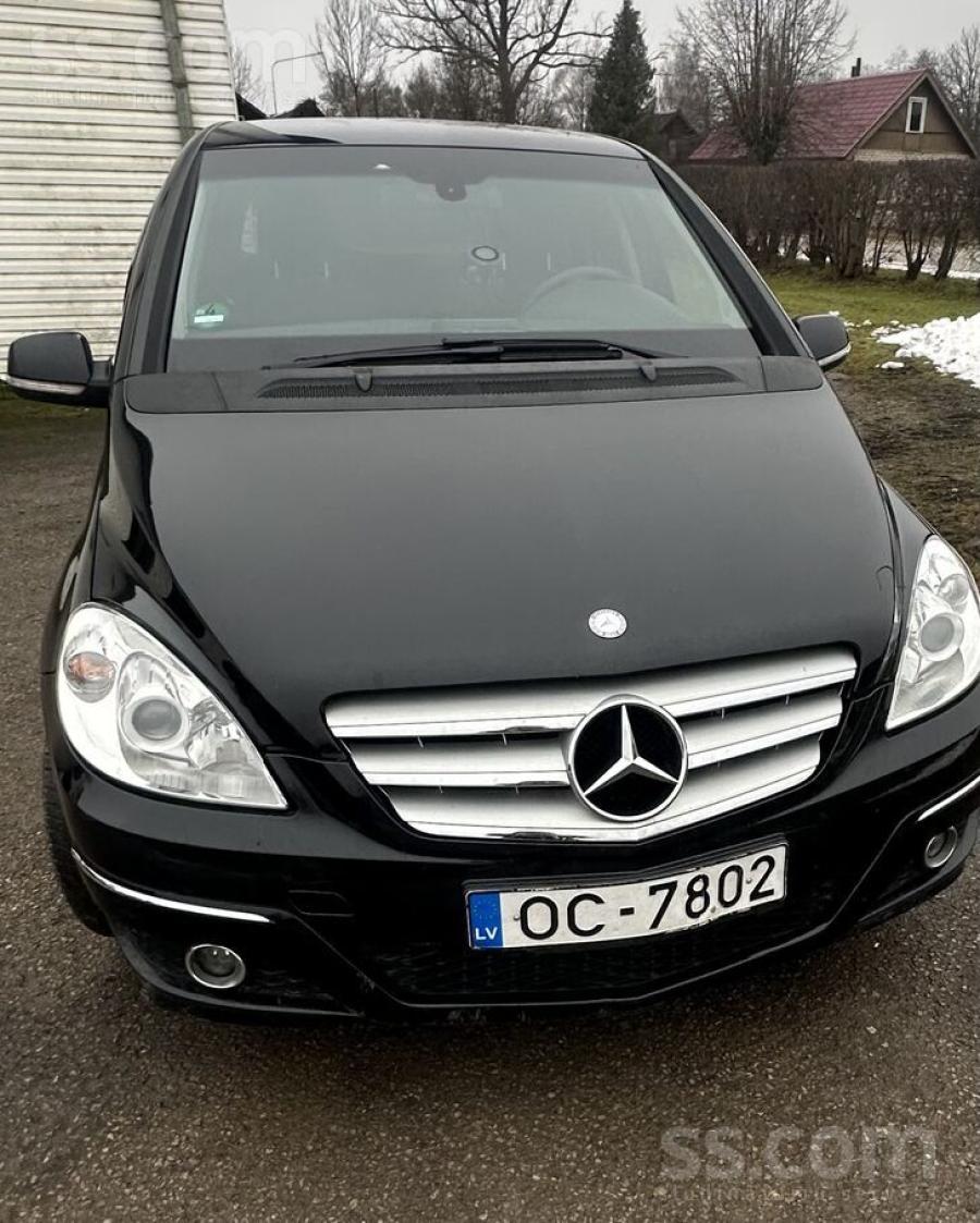 Melns Mercedes-Benz B 180 2009 Balvi, ar dzinēja tilpumu 2.00 L un nobraukumu 204 tūkst. km par 2650 €, foto 1 vietnē AUTOMOTO.COM.LV
