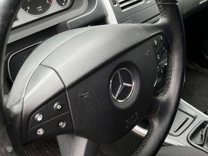 Black Mercedes-Benz B 180 2009 in Alytus, with an engine capacity of 1.99 L and mileage of 275 thousand km for 1950 €, photo 14 on AUTOMOTO.COM.LV