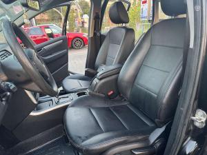 Black Mercedes-Benz B 180 2009 in Vilnius, with an engine capacity of 1.80 L and mileage of 287 thousand km for 2399 €, photo 11 on AUTOMOTO.COM.LV