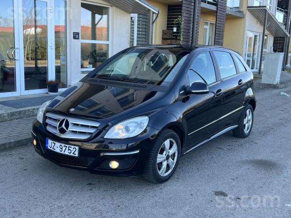 Melns Mercedes-Benz B 180 2010 Rīga, ar dzinēja tilpumu 2.00 L un nobraukumu 260 tūkst. km par 2300 €, foto 1 vietnē AUTOMOTO.COM.LV