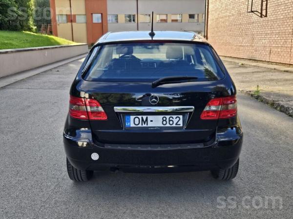 Melns Mercedes-Benz B 180 2010 Jēkabpils, ar dzinēja tilpumu 2.00 L un nobraukumu 242 tūkst. km par 4490 €, foto 8 vietnē AUTOMOTO.COM.LV