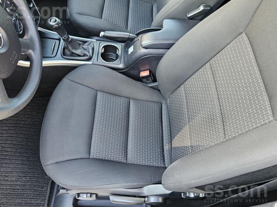 Melns Mercedes-Benz B 180 2010 Jēkabpils, ar dzinēja tilpumu 2.00 L un nobraukumu 242 tūkst. km par 4490 €, foto 25 vietnē AUTOMOTO.COM.LV
