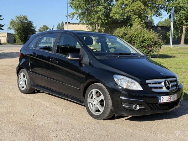 Melns Mercedes-Benz B 180 2010 Kauņa, ar dzinēja tilpumu 2.00 L un nobraukumu 275 tūkst. km par 3000 €, foto 3 vietnē AUTOMOTO.COM.LV
