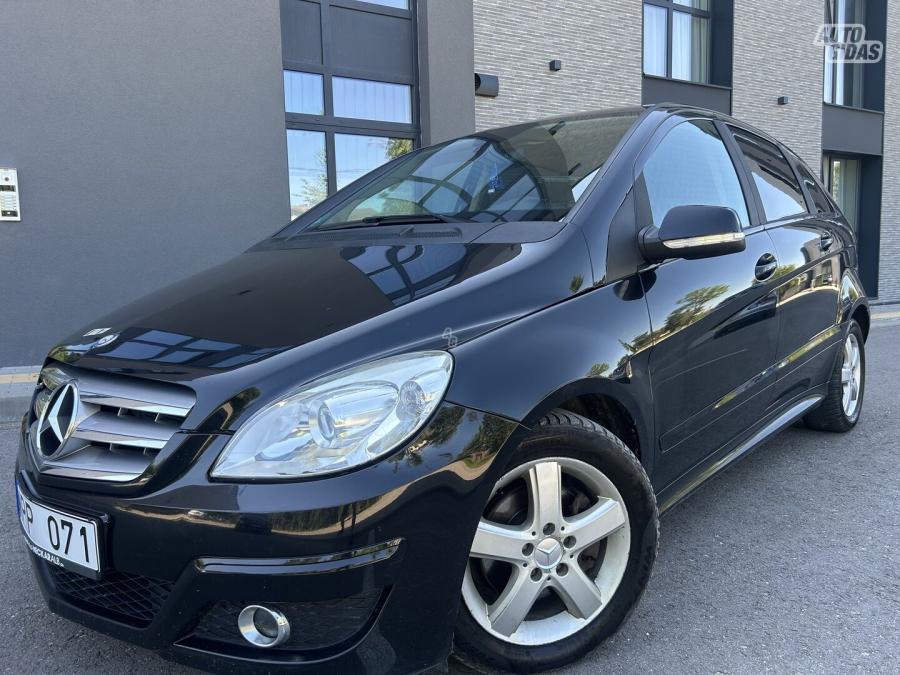 Black Mercedes-Benz B 180 2010 in Kaunas, with an engine capacity of 2.00 L and mileage of 260 thousand km for 2090 €, photo 1 on AUTOMOTO.COM.LV