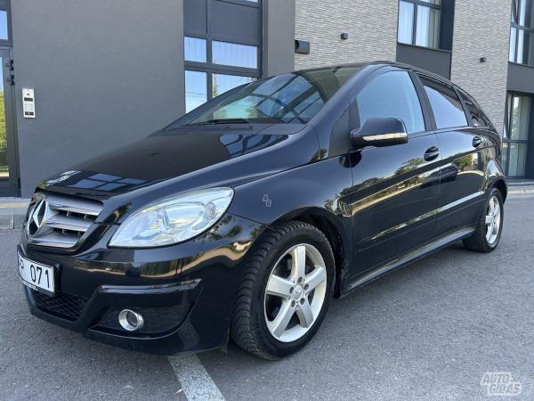 Melns Mercedes-Benz B 180 2010 Kauņa, ar dzinēja tilpumu 2.00 L un nobraukumu 260 tūkst. km par 2090 €, foto 4 vietnē AUTOMOTO.COM.LV