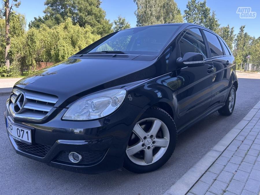 Black Mercedes-Benz B 180 2010 in Kaunas, with an engine capacity of 2.00 L and mileage of 260 thousand km for 2090 €, photo 6 on AUTOMOTO.COM.LV