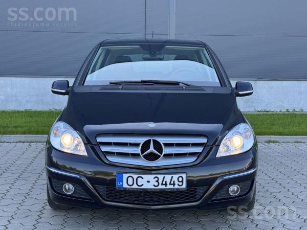 Black Mercedes-Benz B 180 2011 in Riga, with an engine capacity of 2.00 L and mileage of 0 thousand km for 4990 €, photo 1 on AUTOMOTO.COM.LV