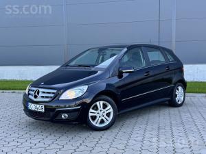 Black Mercedes-Benz B 180 2011 in Riga, with an engine capacity of 2.00 L and mileage of 0 thousand km for 4990 €, photo 3 on AUTOMOTO.COM.LV