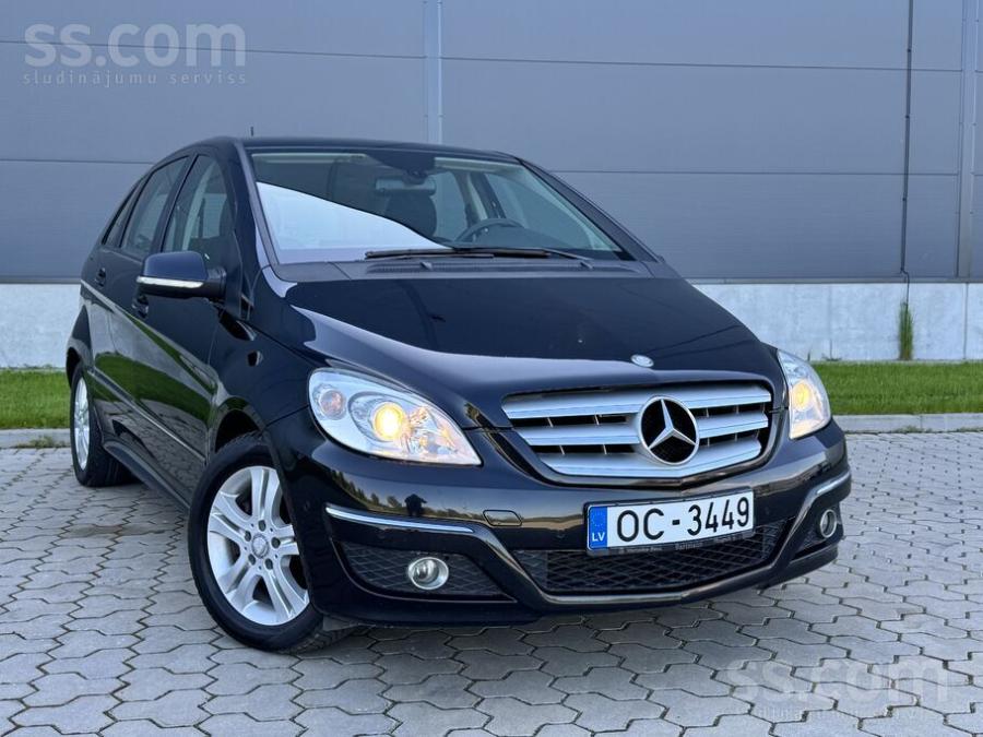 Black Mercedes-Benz B 180 2011 in Riga, with an engine capacity of 2.00 L and mileage of 0 thousand km for 4990 €, photo 11 on AUTOMOTO.COM.LV