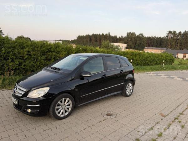 Melns Mercedes-Benz B 180 2011 Rīga, ar dzinēja tilpumu 2.00 L un nobraukumu 142 tūkst. km par 4000 €, foto 7 vietnē AUTOMOTO.COM.LV