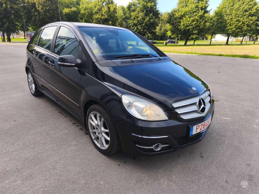 Melns Mercedes-Benz B 180 2011 Kauņa, ar dzinēja tilpumu 2.00 L un nobraukumu 313 tūkst. km par 3950 €, foto 5 vietnē AUTOMOTO.COM.LV