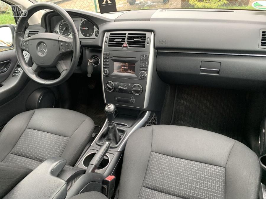 Black Mercedes-Benz B 180 2011 in Kaunas, with an engine capacity of 2.00 L and mileage of 245 thousand km for 3799 €, photo 13 on AUTOMOTO.COM.LV