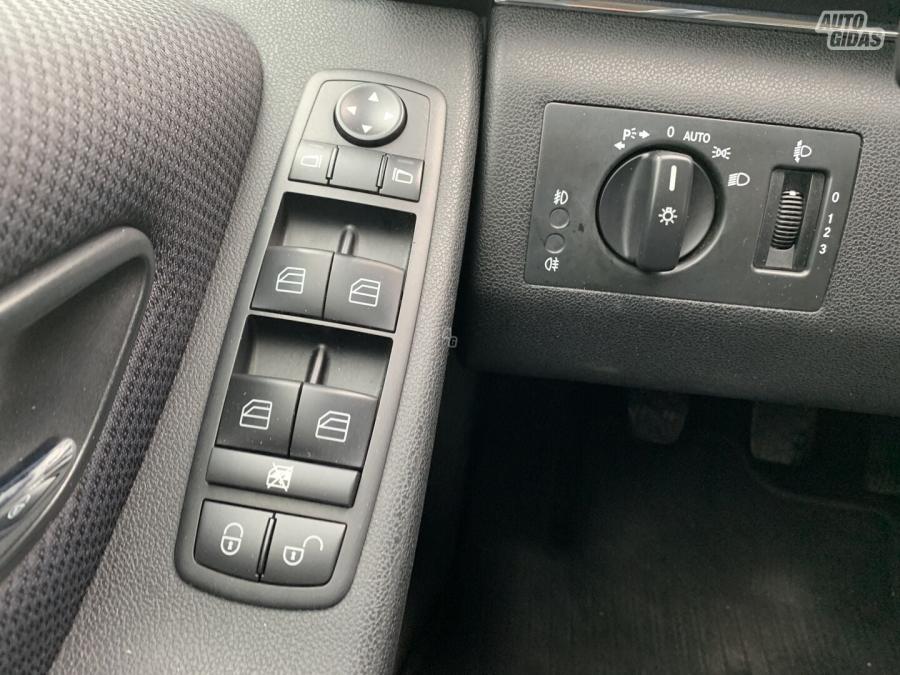 Black Mercedes-Benz B 180 2011 in Kaunas, with an engine capacity of 2.00 L and mileage of 245 thousand km for 3799 €, photo 18 on AUTOMOTO.COM.LV