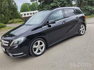 Black Mercedes-Benz B 180 2012 in Jekabpils, with an engine capacity of 1.80 L and mileage of 247 thousand km for 6990 €, photo 11 on AUTOMOTO.COM.LV