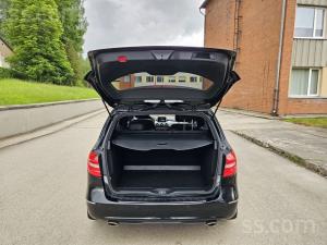 Black Mercedes-Benz B 180 2012 in Jekabpils, with an engine capacity of 1.80 L and mileage of 247 thousand km for 6990 €, photo 17 on AUTOMOTO.COM.LV